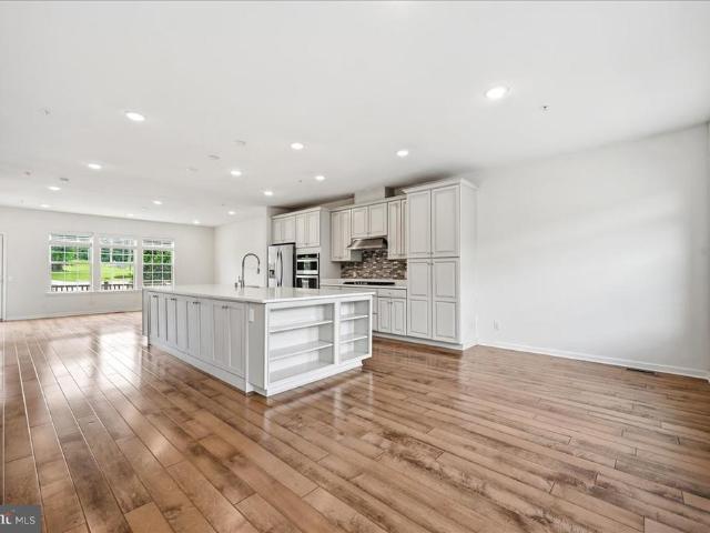 21 Eagle Lane