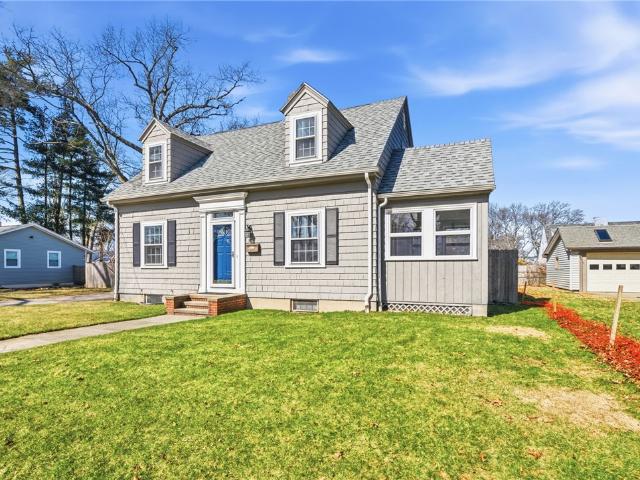 21 Earlham Way, Warwick, RI 02886 | MLS #1409