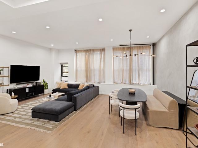 21 East 22nd Street, New York, NY