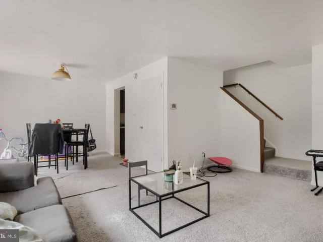 21 Eastford Court # 21