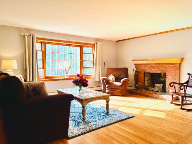 21 Elmwood Avenue