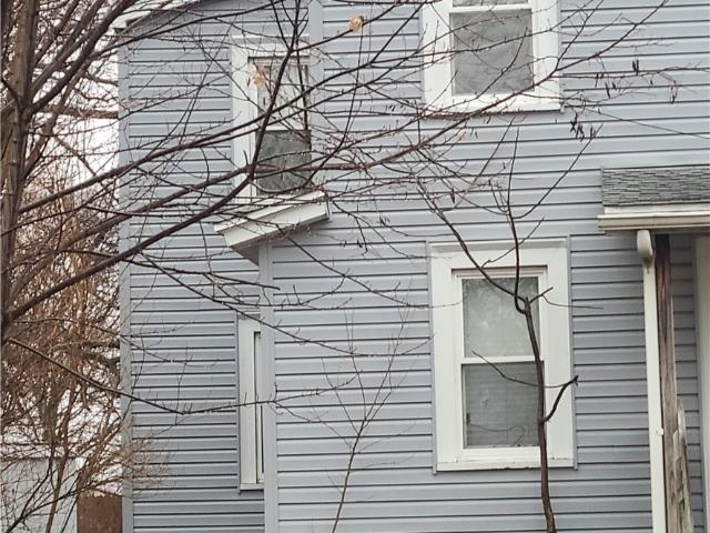 21 Elm