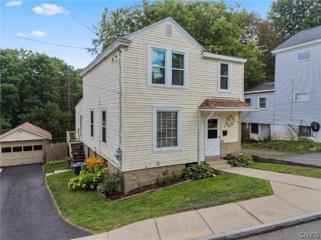21 Elderkin Avenue