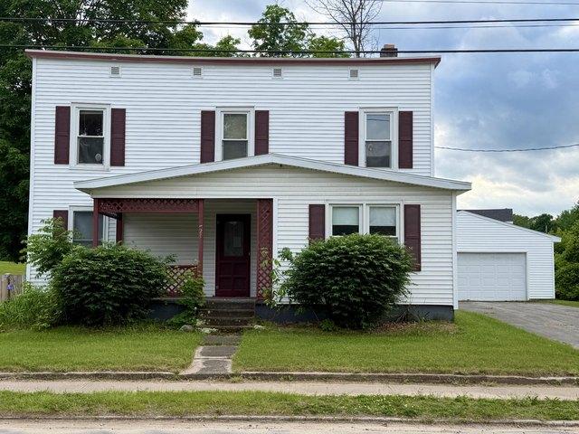 21 Emory St, Morrisonville, NY 12962