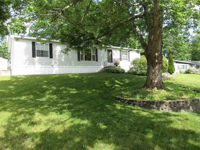 21 Eric Ave, Nashua, NH 03062