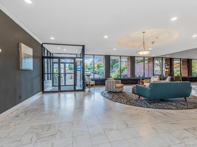 21 Fairview Avenue 416