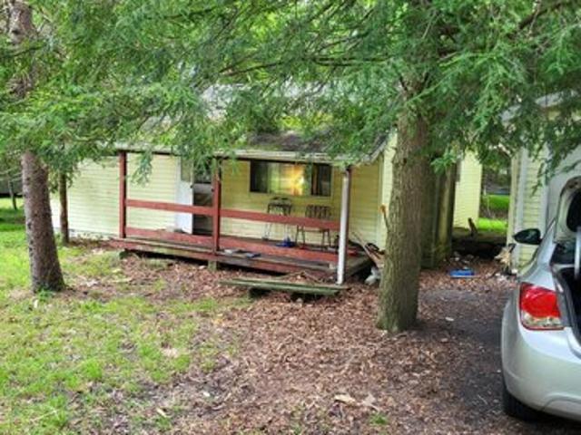 21 Foothill Rd, Albrightsville, PA 18210