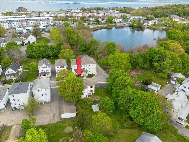 21 Forest Avenue Ct, Plymouth, MA 02360