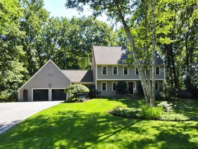 21 Foxwood Cv, Holliston, MA 01746