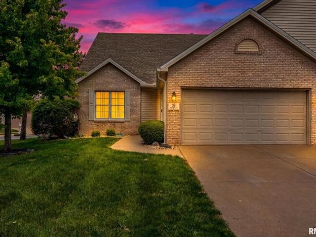 21 Fox Creek Ct, Morton, IL 61550