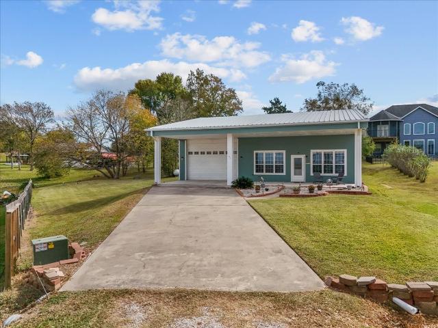 21 Flamingo Circle