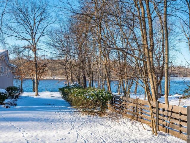 21 Garden Terrace, East Brunswick, US, NJ