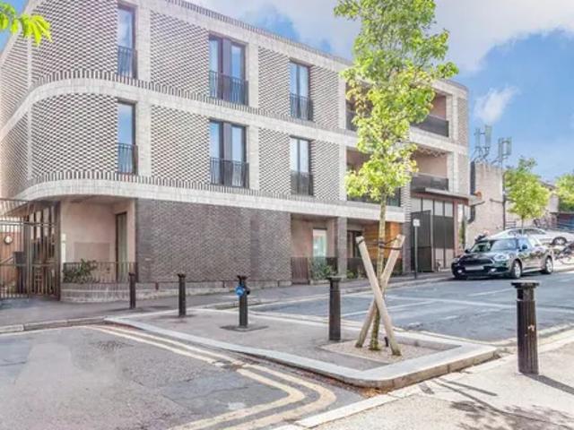 21 Gaywood Road, London, E17 4QA, United Kingdom | 1 bed apartment for rent #140227124 | Rentberry