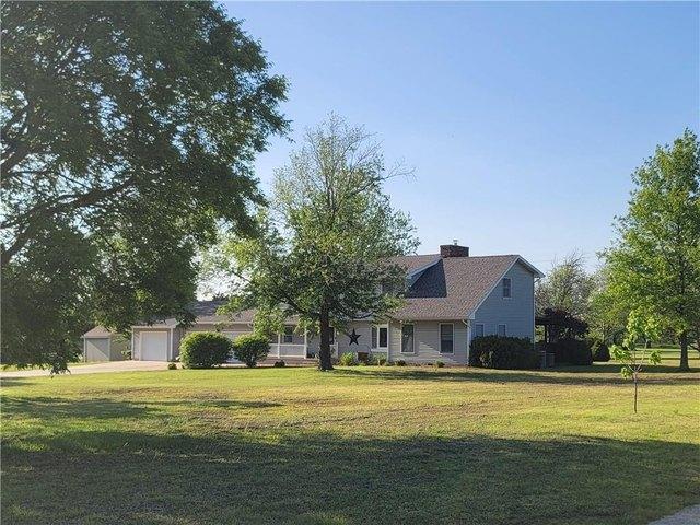 21 Golfview Dr, Fort Scott, KS 66701