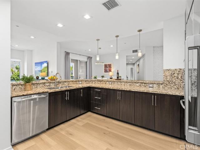 21 Gramercy, Unit 220, Irvine, CA 92612 | MLS #OC26120