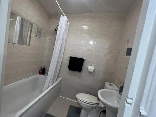 21 Great Western Road, London, W9 3NN, United Kingdom | Room for rent #138696329 | Rentberry