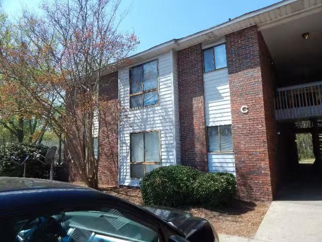 2/1 Greenwood 100 Highland Forest Dr #D