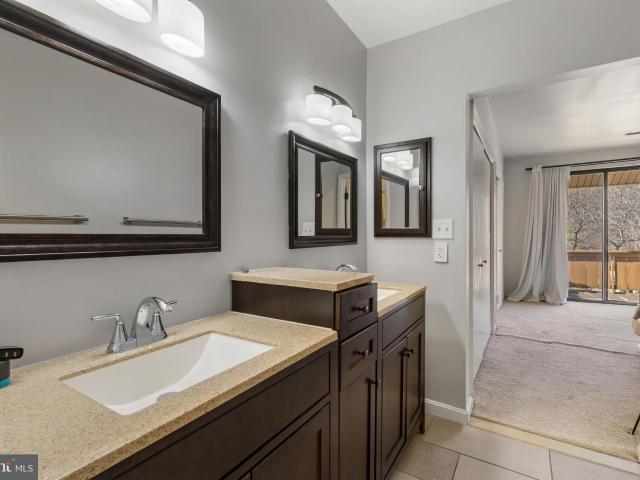 21 Hamill Rd, Unit F, Baltimore, MD 21210 | MLS #MDBA2196
