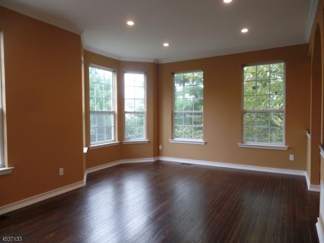 21 Haddenford Dr