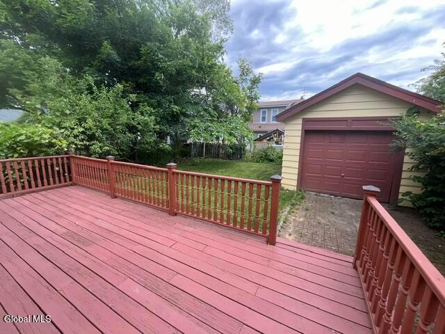 21 Hawthorne Avenue