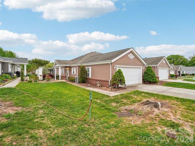 21 Heather Way Unit A, Candler, NC 28715