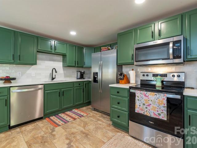 21 Hi Alta Avenue