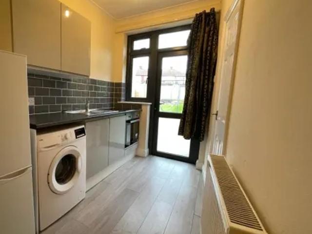 21 High Road, Willesden Green, London, NW10 2TE, United Kingdom | 1 bed apartment for rent #154571123 | Rentberry