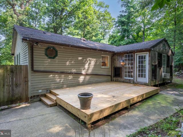 21 Hill Crest Road