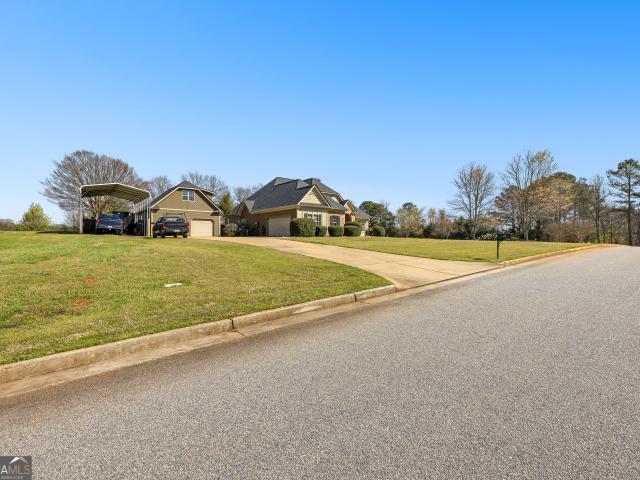 21 Hunters Overlook Drive