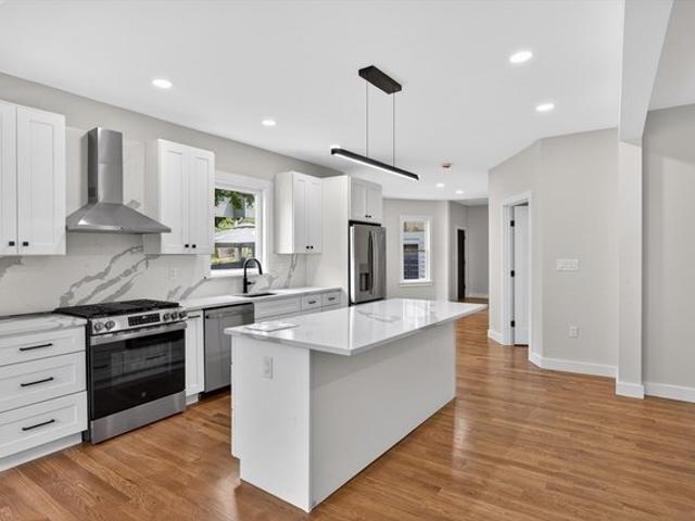 21 Hutchinson St Unit 1, Winthrop, MA 02152