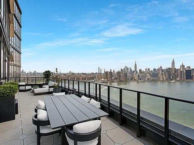 21 India Street, Brooklyn, NY