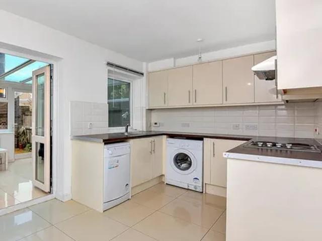 21 Ironmongers Place, Millwall, London, E14 9YD, United Kingdom | 5 bed townhouse for rent #138775003 | Rentberry