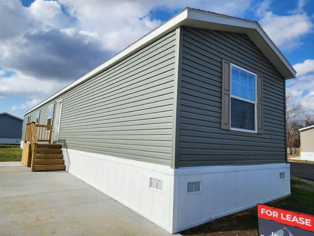 21 Iris Ln Unit I21, Pittsburg, KS 66762