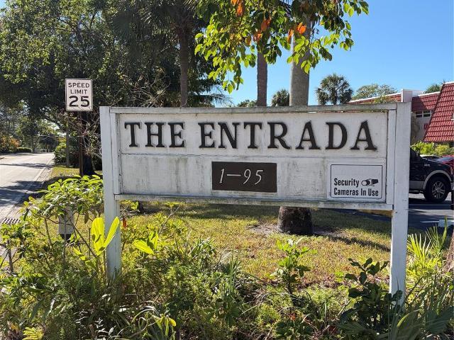 21 Jacaranda Dr, Unit 121, Plantation, FL 33324 | MLS #F10545 | Compass