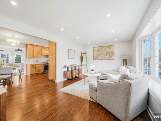 21 Joseph Place