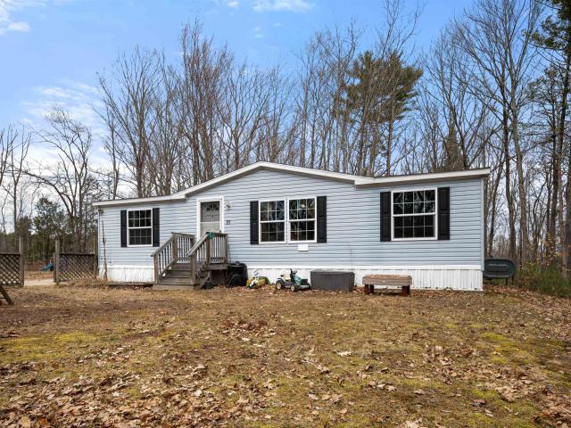 21 Julia Ave, Rochester, NH 03867 | Compass