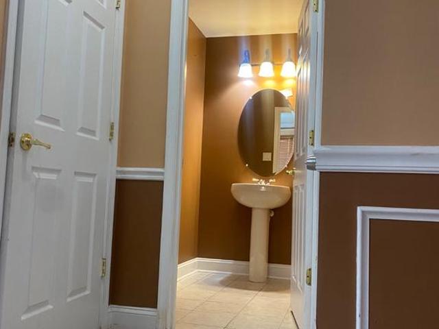 21 Kingswood Court