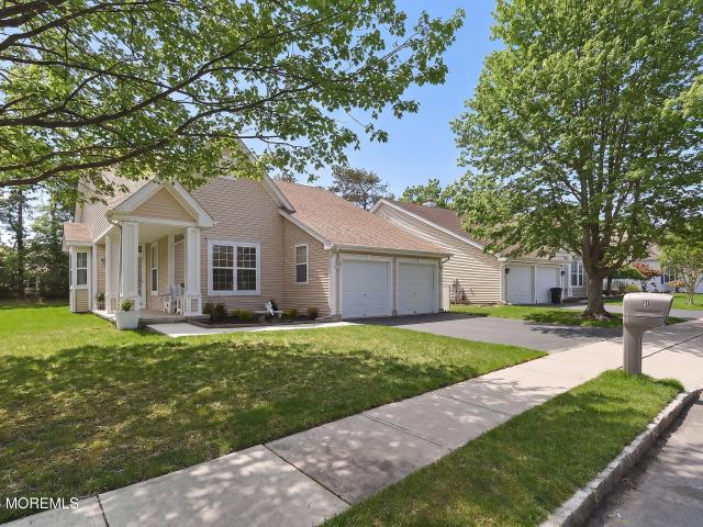21 Lakeland Drive