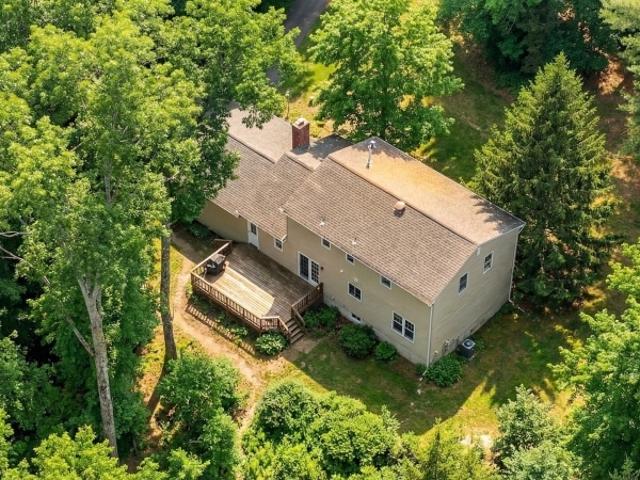21 Lenape Trail, Warren, NJ 07059 | MLS #4020 | Compass