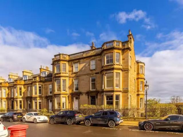 2/1 Lennox Street, West End, Edinburgh 2 bed apartment for sal.