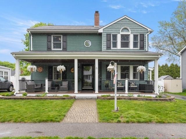21 Leggs Hill Rd, Marblehead, MA 01945
