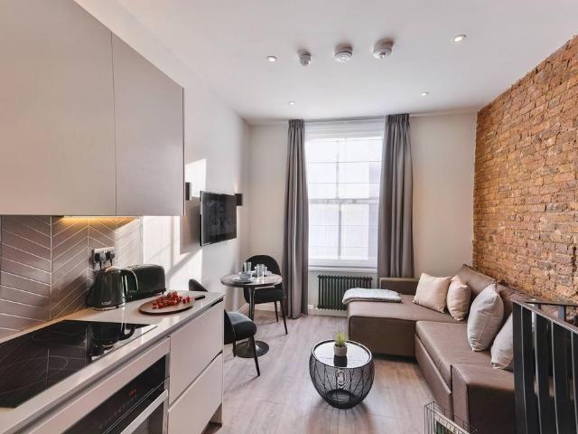 21 Linden Gardens, London W2 1 bed flat to rent £3,662 pcm £845 pw