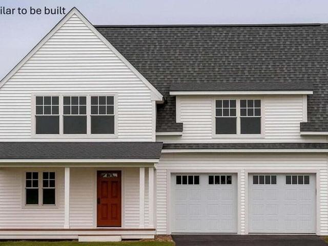 21 Lochwood Dr, Gorham, ME 04038