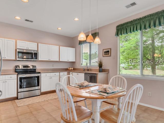 21 MacKay Ln, Bluffton, SC 29909 | MLS #508022