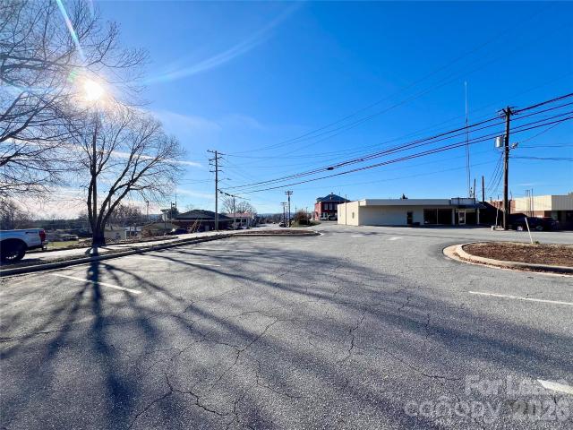 21 Main Avenue Drive
