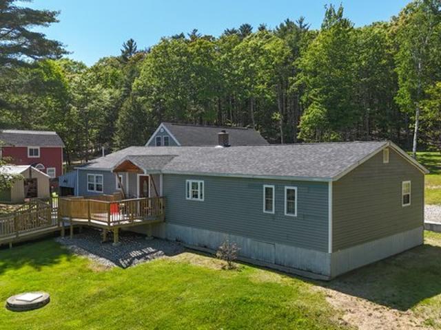 21 Mallard Ln, Augusta, ME 04330
