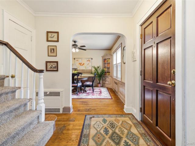 21 Maple Street
