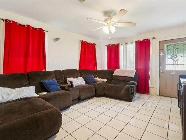 21 Mason Drive