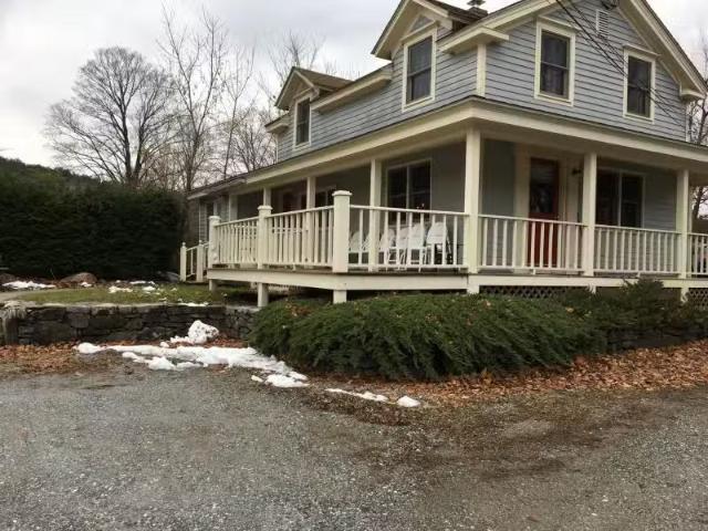 21 Mechanic St, Great Barrington, MA 01230