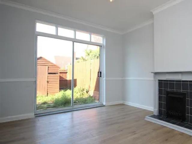 21 Mellitus Street, London, W12 0BP, United Kingdom | 4 bed townhouse for rent #167221057 | Rentberry